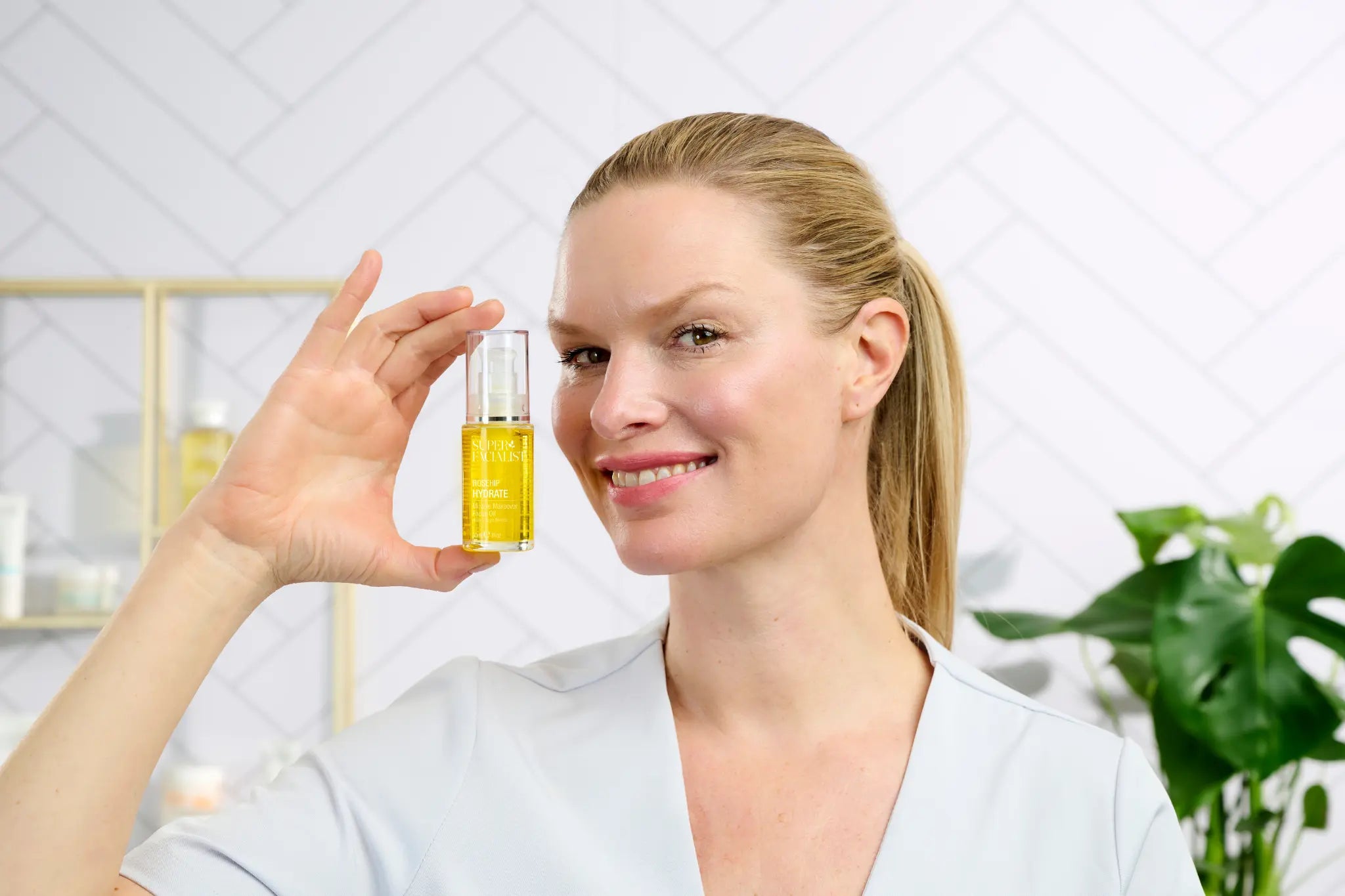 12 Skincare Habits To Start In 2025 – from a Skincare Expert - Super ...